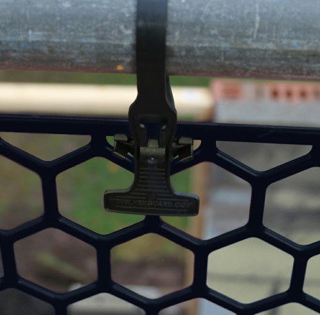 PLASTIC BRICKGUARD (HEXGUARD) - 20 Pack - Black