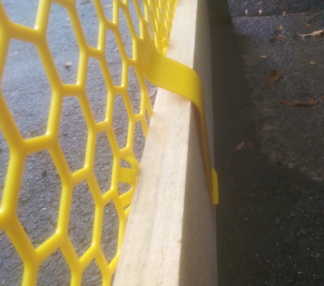 PLASTIC BRICKGUARD (HEXGUARD) - 200 pack - Yellow